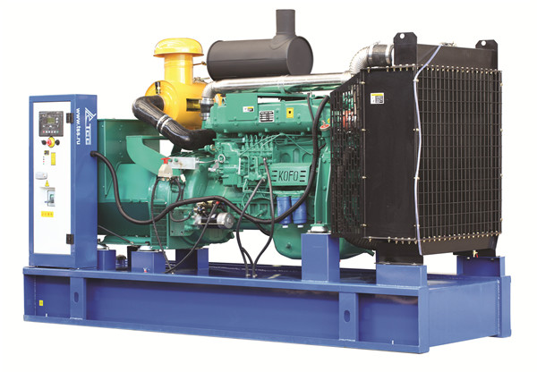 275KVA 200 Kw Cummins Diesel Generators Set Open Type 6LTAA9.5-G3 Engine